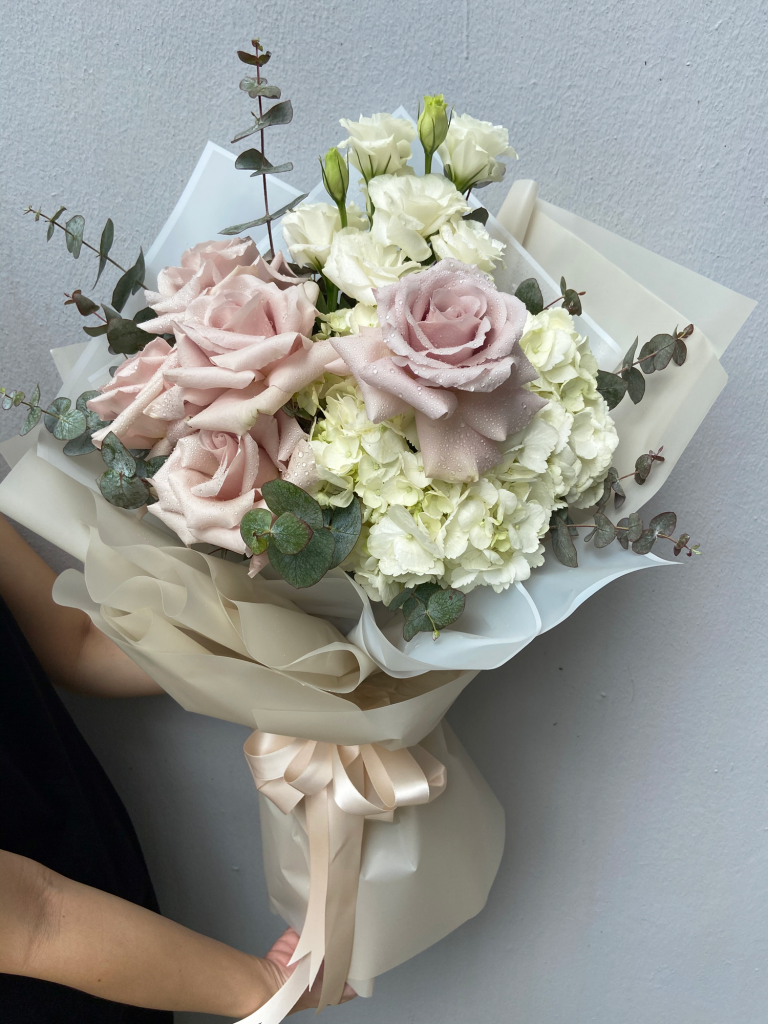 Bouquet – Mirage Flowers